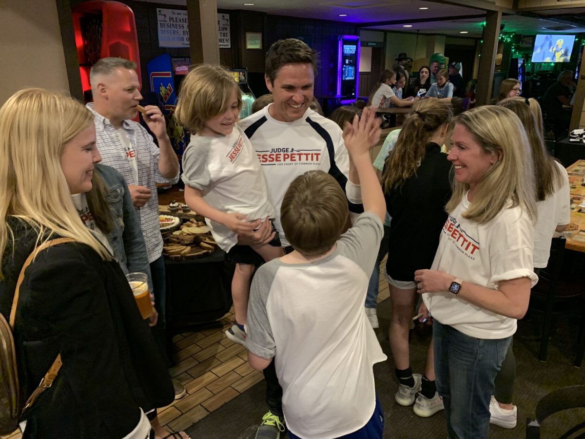 Pettit wins Dem, GOP nominations for Washington County judge - Observer ...